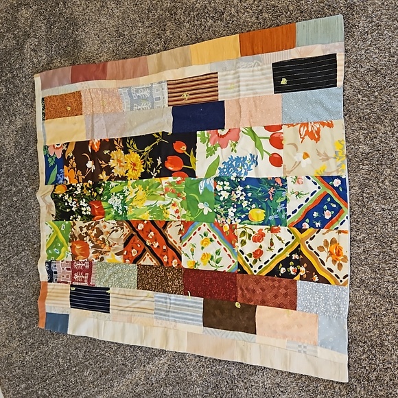 vintage handmade | Bedding | Vintage Handmade Patchwork Lap Quilt | Poshmark